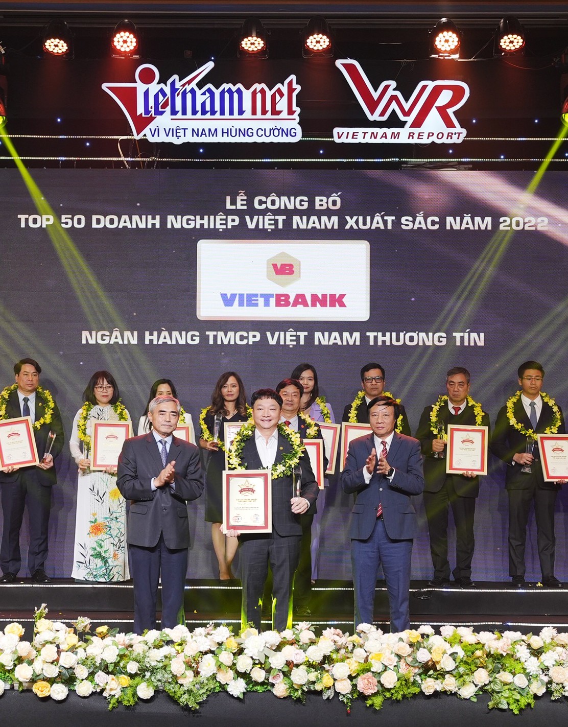 Vietbank vào top 50 Doanh nghiệp xuất sắc nhất Việt Nam năm 2022 - Thương Hiệu Plus